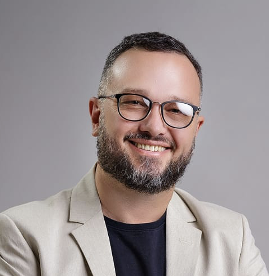 Entrevista feita com Julio Cesar Ribeiro da Silva, Diretor escolar em ...